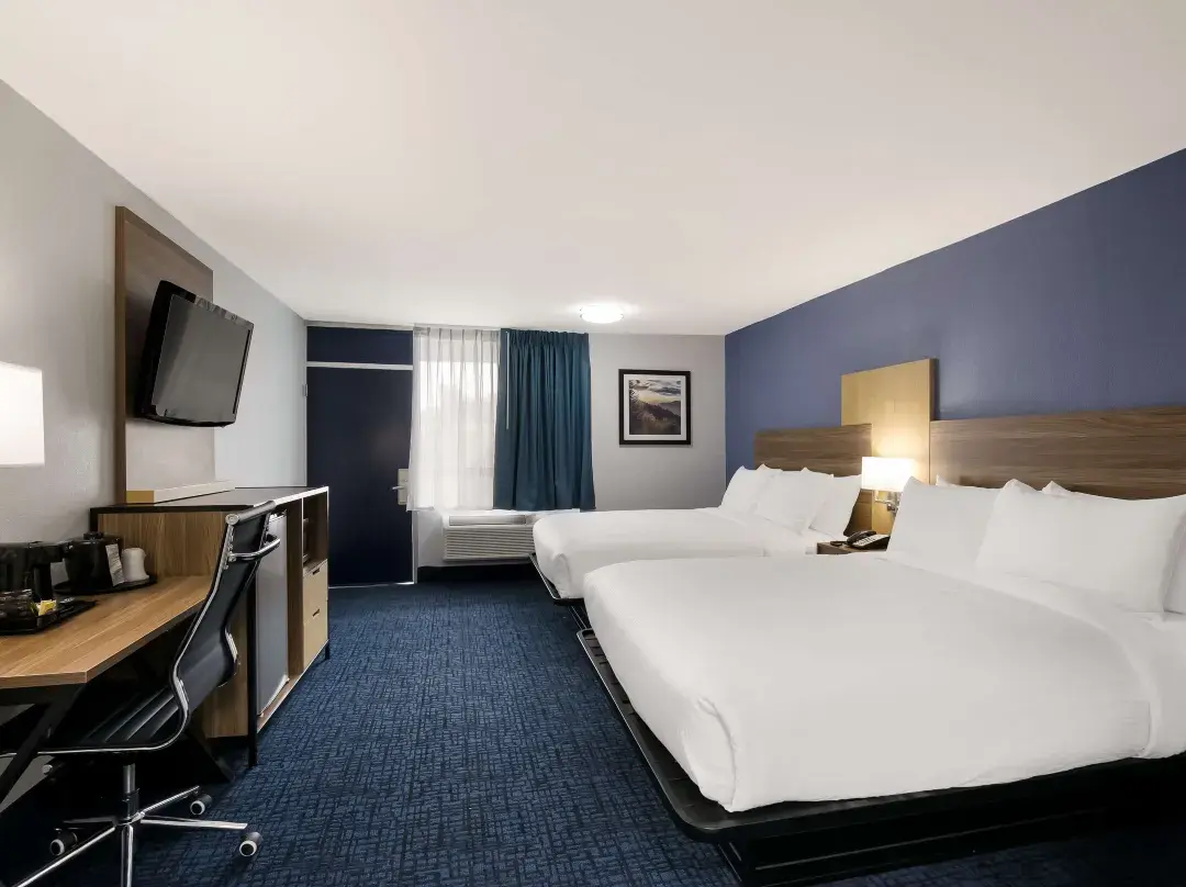 Surestay Plus Hotel By Best Western Pigeon Forge - Townsend, TN