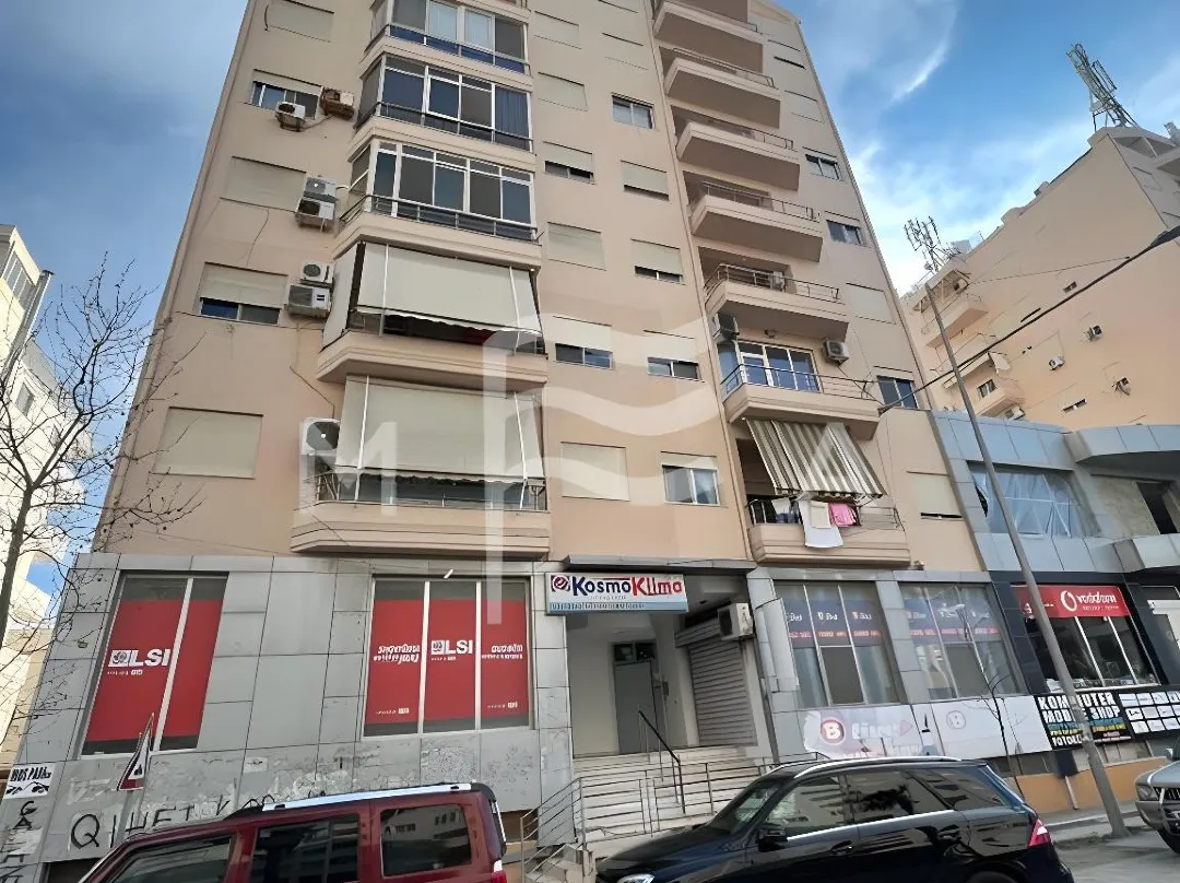 Pure & Intact 577 - Durazzo