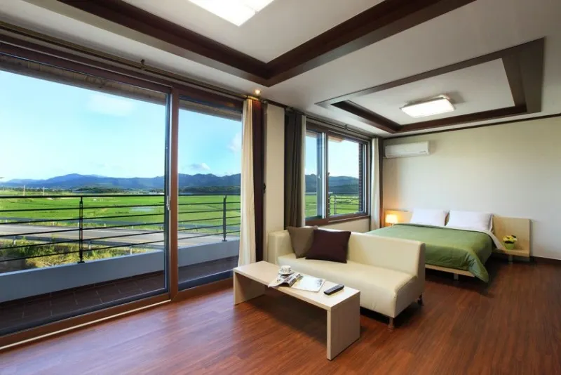 Gyeongju Bomunnamchon Pension - Gyeongju-si