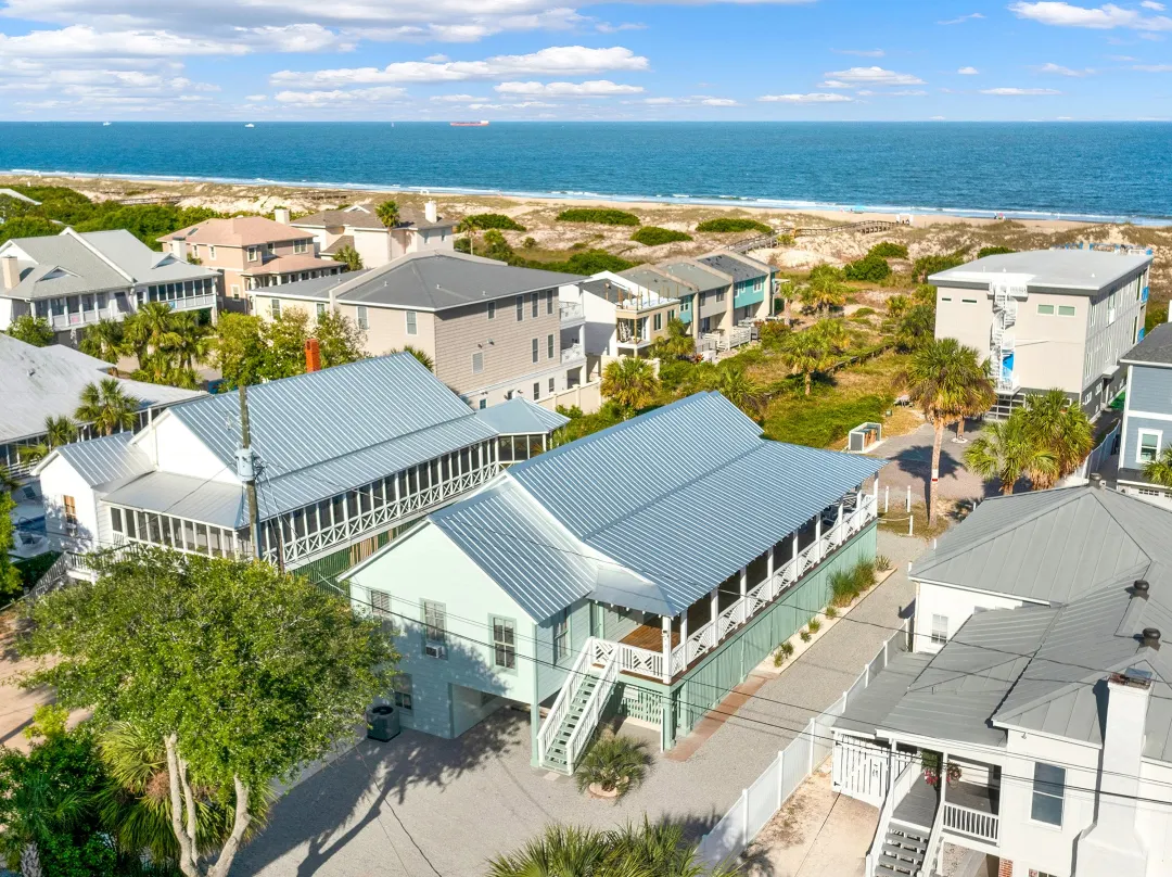 Ocean View Porch And Spacious Living - Charming Coastal Escape - Tybee Island, GA