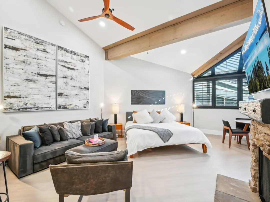 Heated Indoor/outdoor Pool And Hot Tub Access - Stylish Ski Haven - Park City, UT