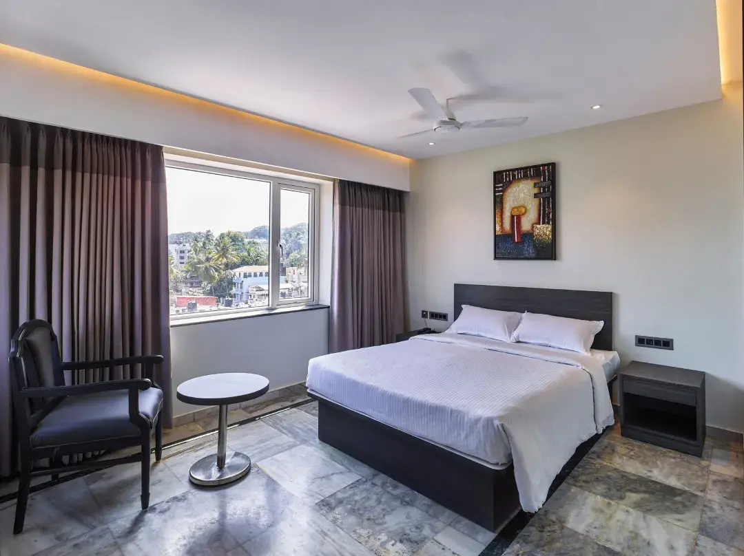 Ariya Nivaas A Vegetarian Hotel - Thiruvananthapuram