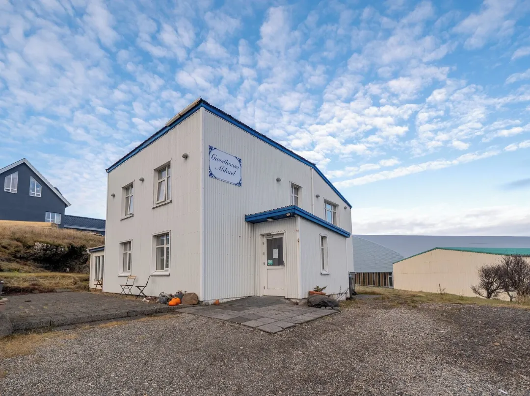 Guesthouse Mikael - Höfn