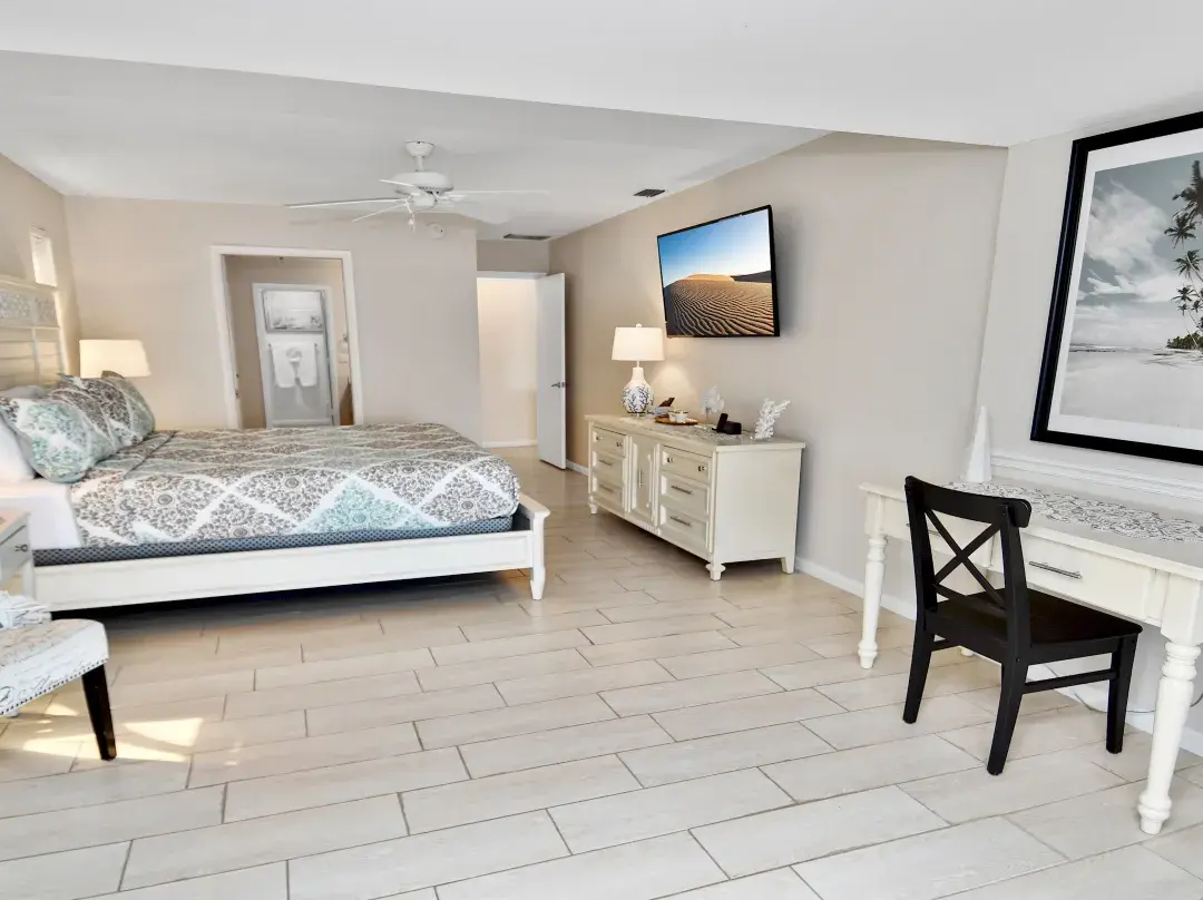 Amazing - 4 Bed Billiard Table Luxury Canal Pool - Sanibel Island, FL