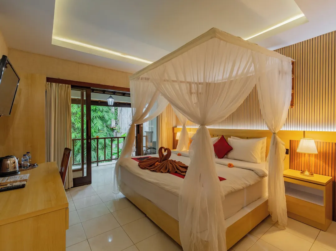 Desak Putu Putra Hidden - Ubud