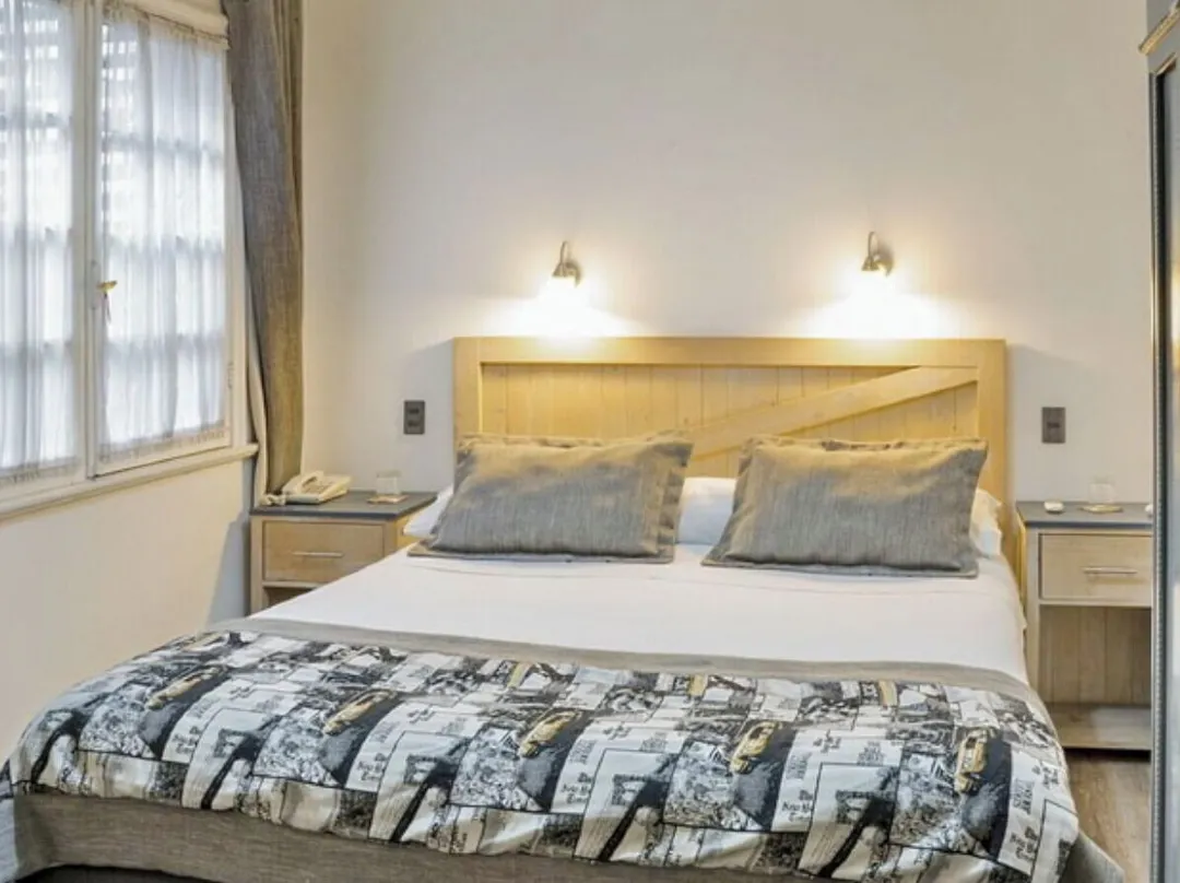Hotel El Rosedal - Santiago