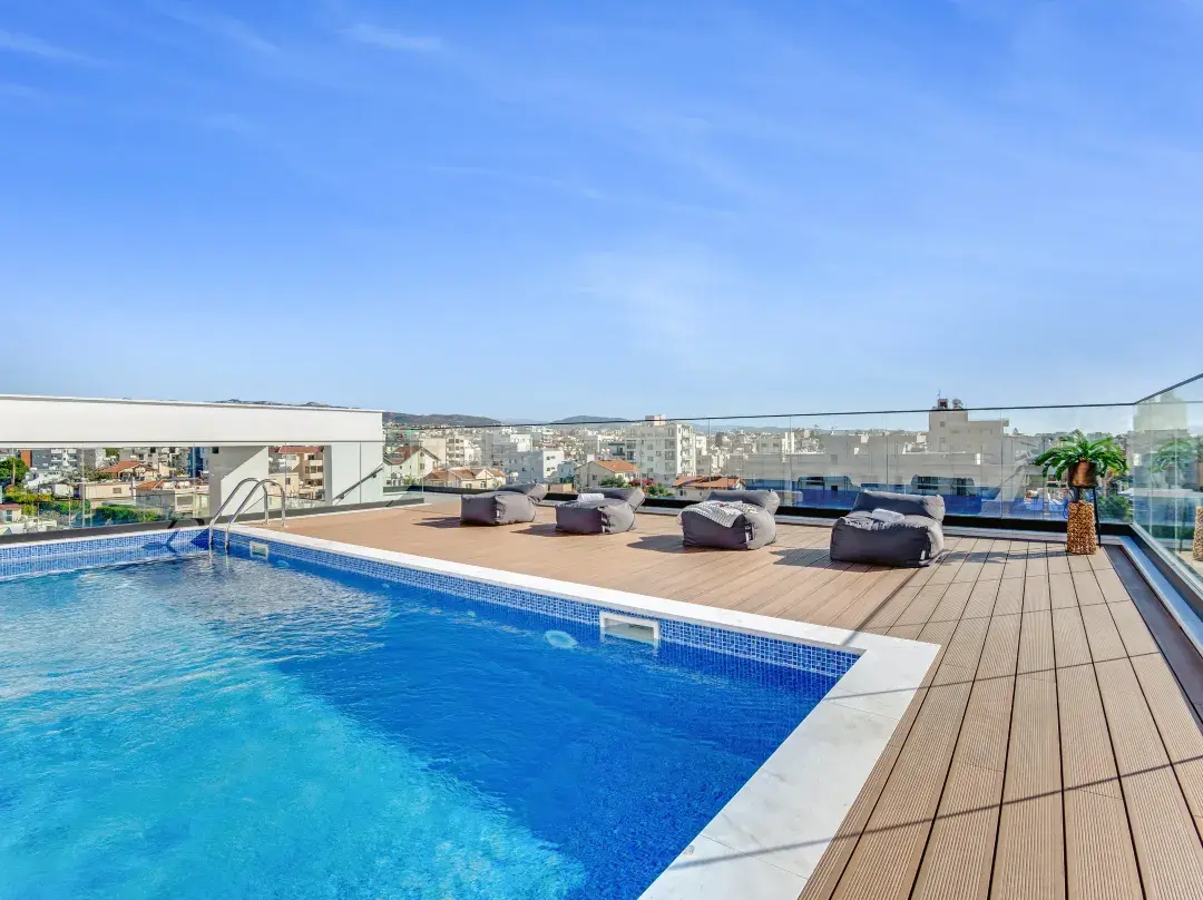 Sanders Crystal 2 - Penthous With Shared Rooftop - Limassol
