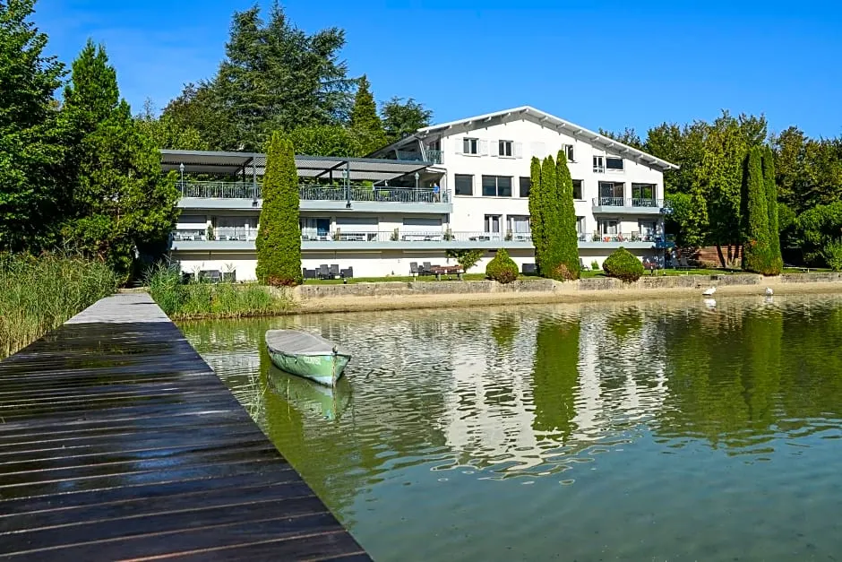 Novalaise Plage - Lac d'Aiguebelette