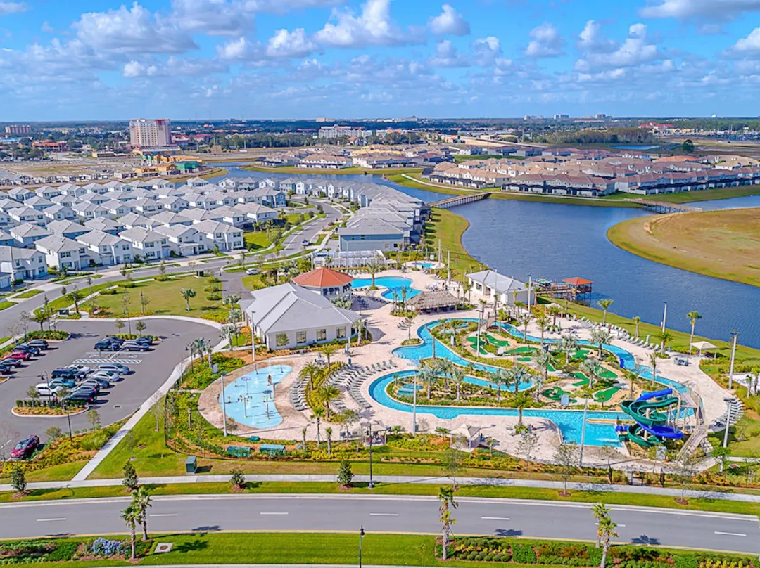 Stunning Spa Gym Wifi, Luxurious Resort Condo - Storey Lake - Kissimmee