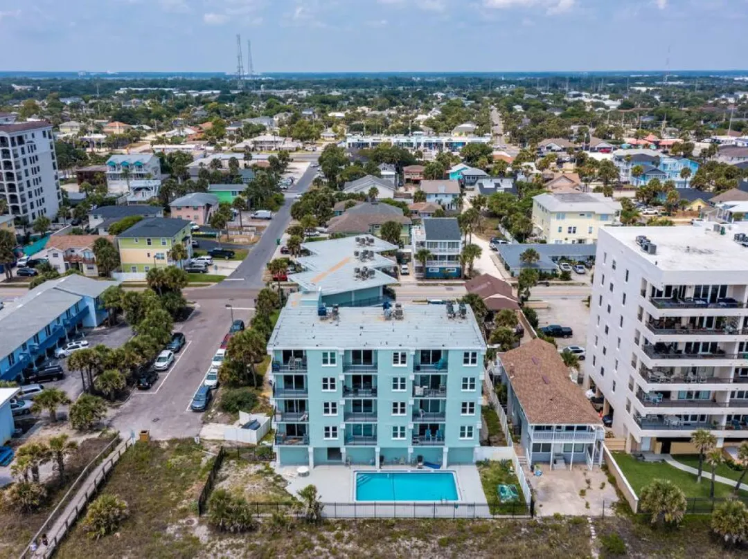 Oceanfront View - Pool, Beach Access, Stylish Design - Jacksonville Beach, FL