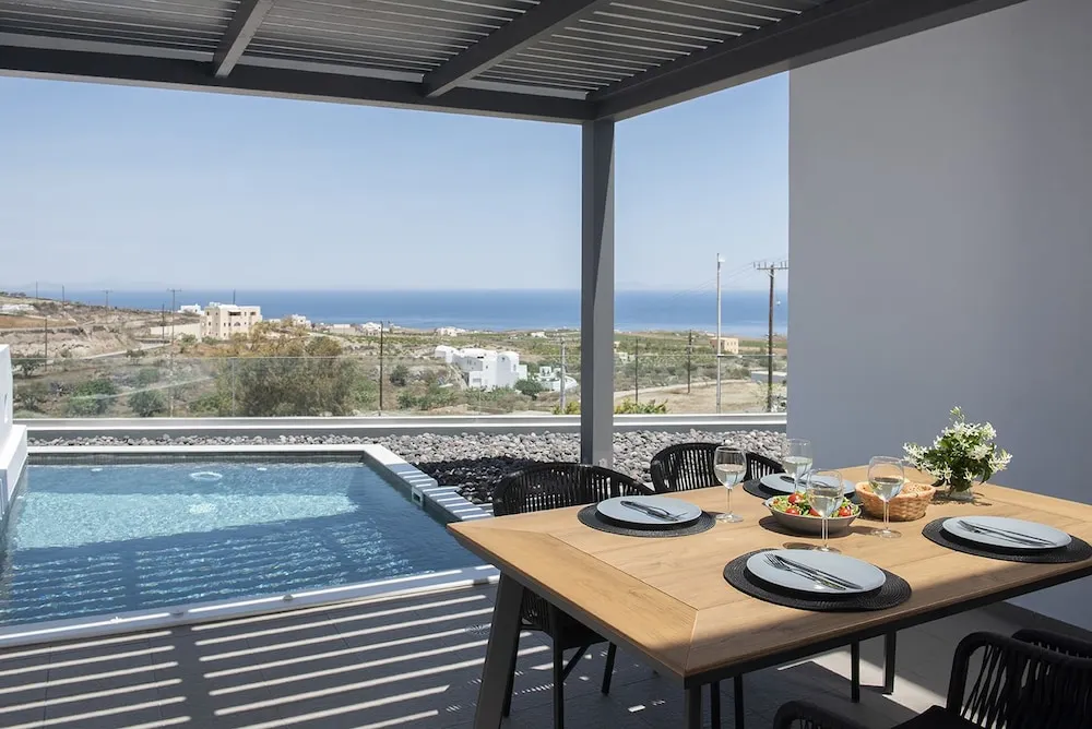 Valery Suites - Santorini