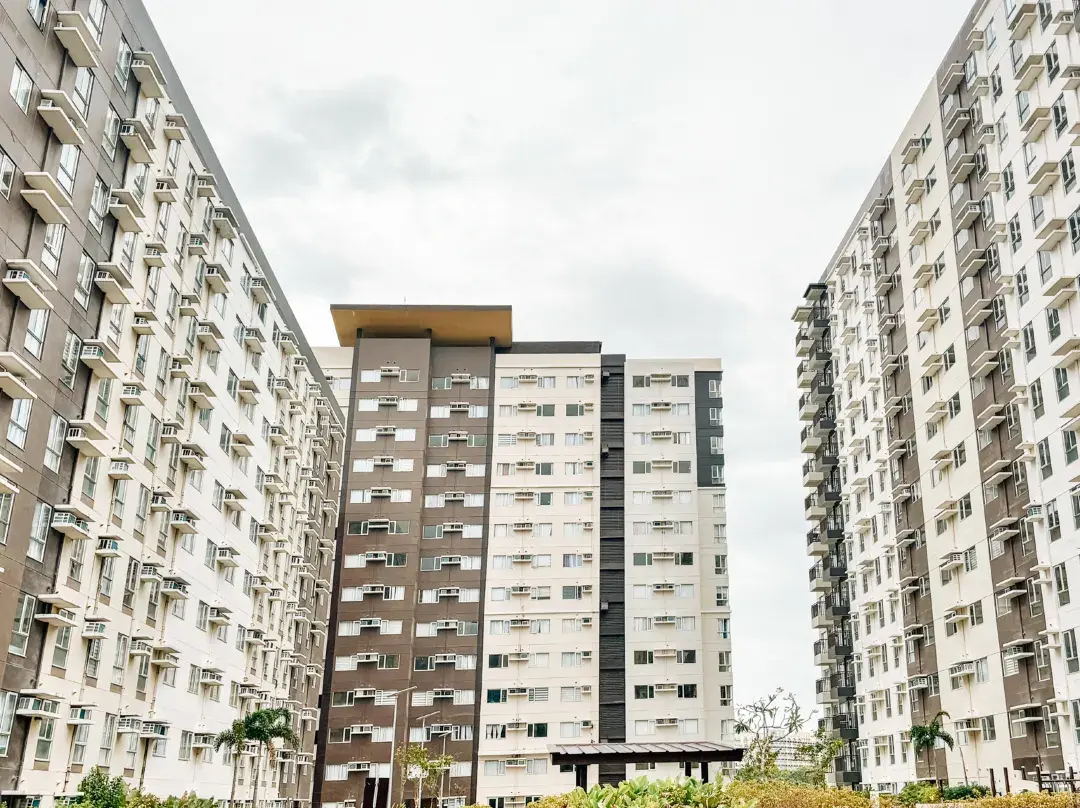 Affordable & Luxe Retreat - Iloilo City