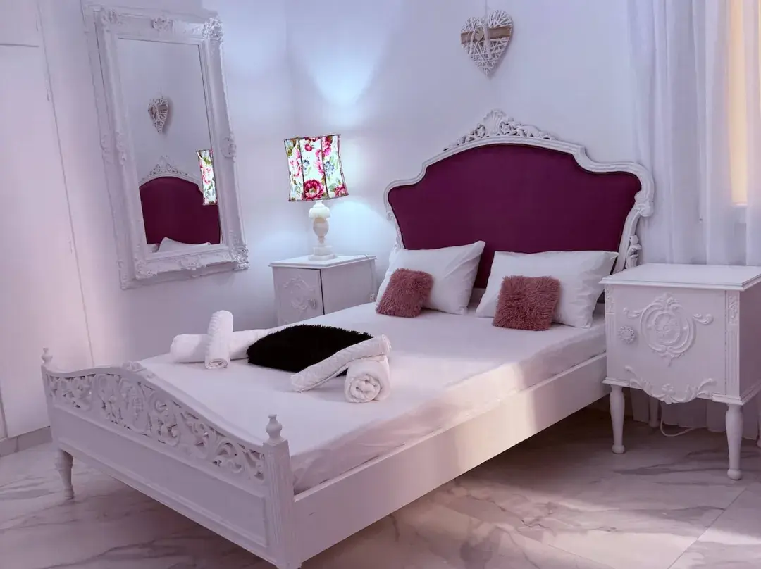 Lora Home By Frangki - Athen
