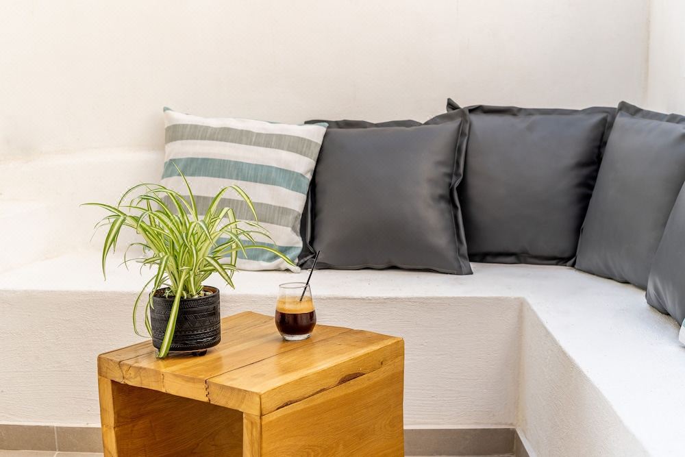 Amer Suites Fira - Santorin