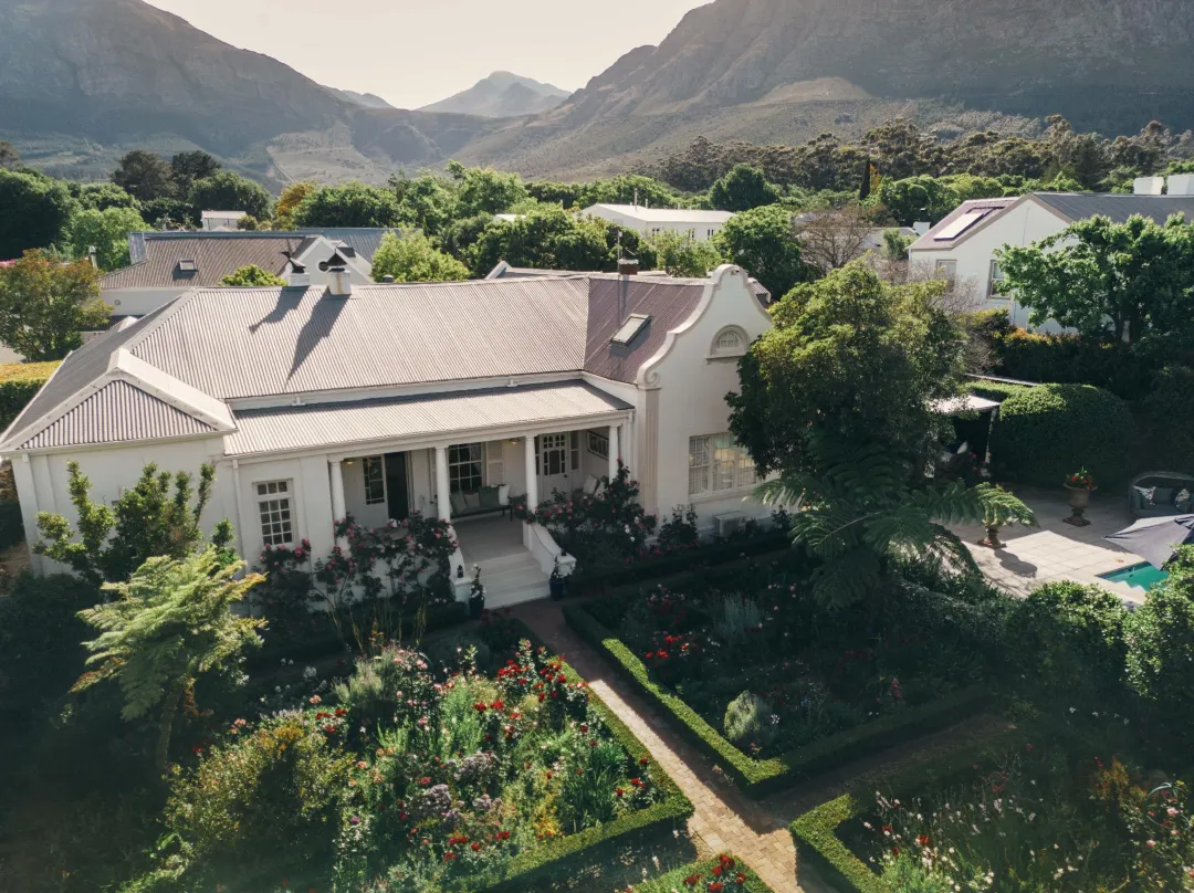 Les Chambres Guest House - Franschhoek
