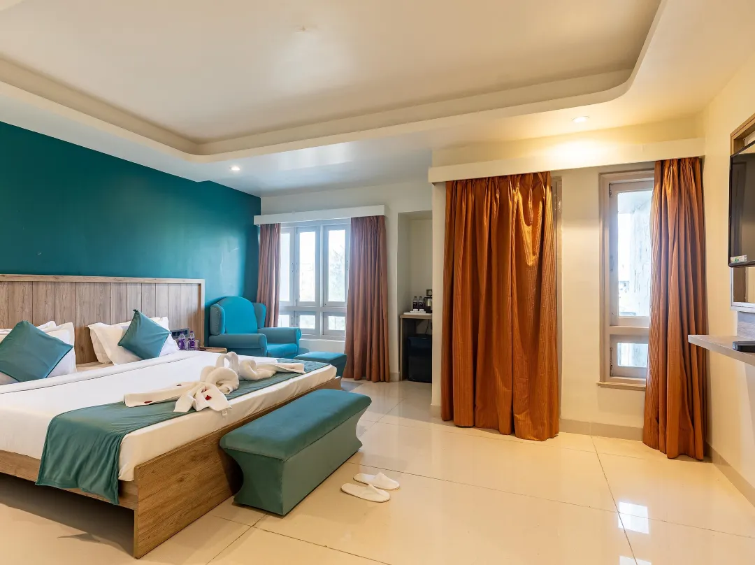Hotel Amer Palace - Bhopal