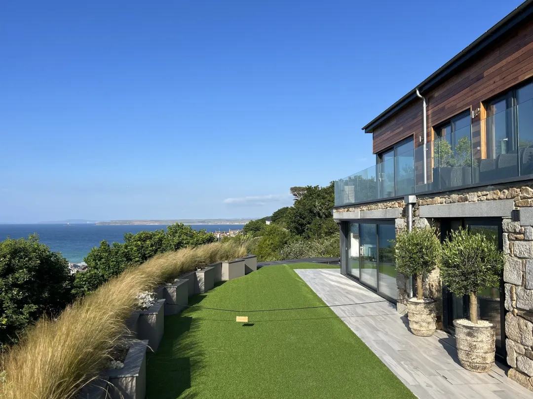 Uno - St Ives - Carbis Bay
