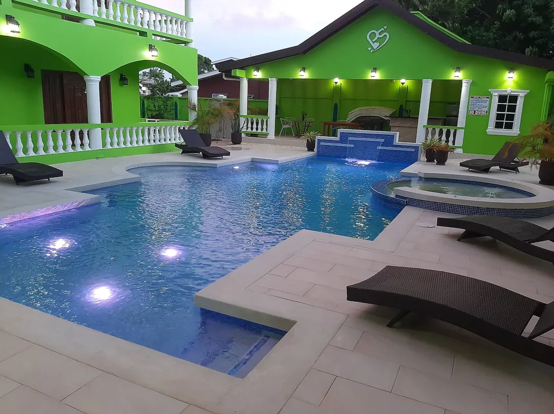 Pesheres Inn & Spa - Tobago