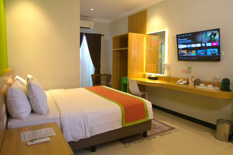 The Grand Cabin Hotel - Yogyakarta