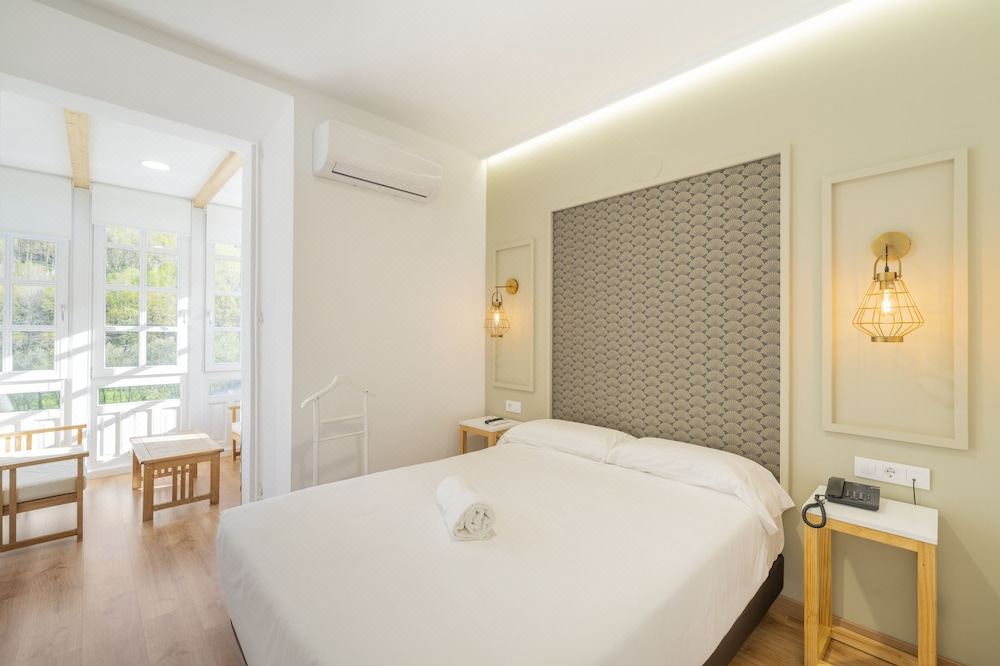 Iberik Hotel Triacastela - Triacastela