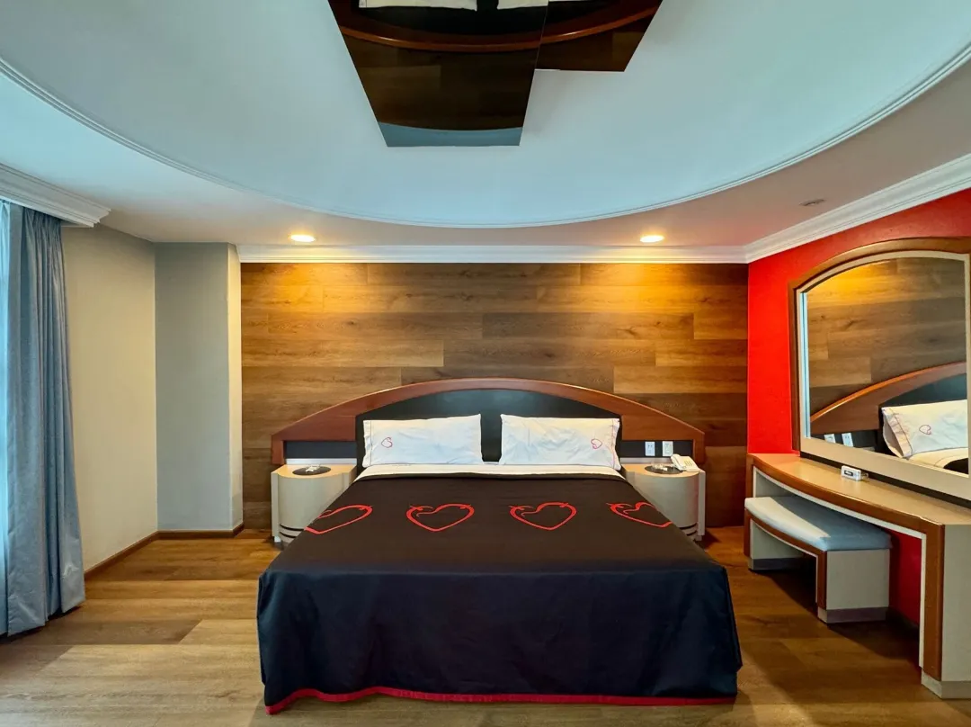 Hotel Plaza Belices - Solo Adultos - Mexico City