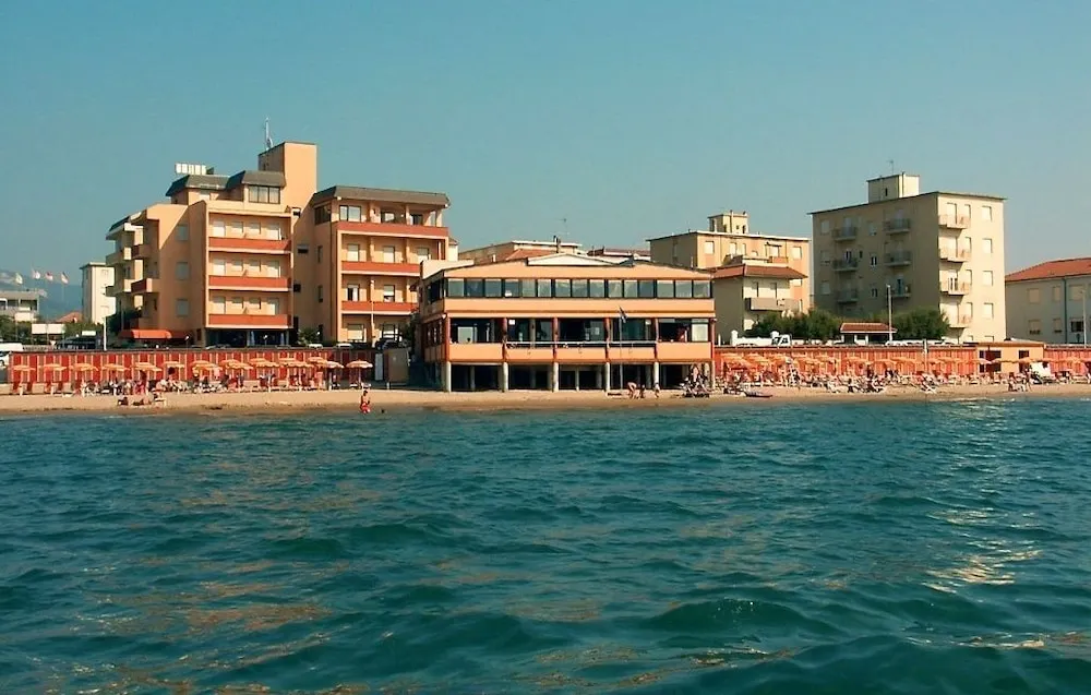 Hotel Il Delfino - San Vincenzo