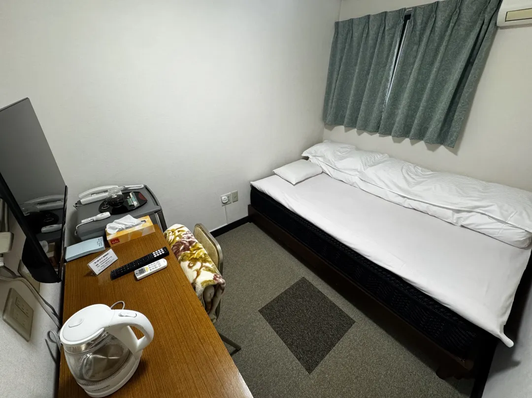 Business Hotel Kotobuki Hayatokan - Kirishima