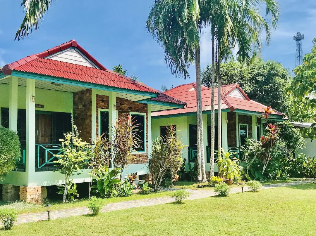 Swiss Chalet Garden Pool Resort - Ao Nang