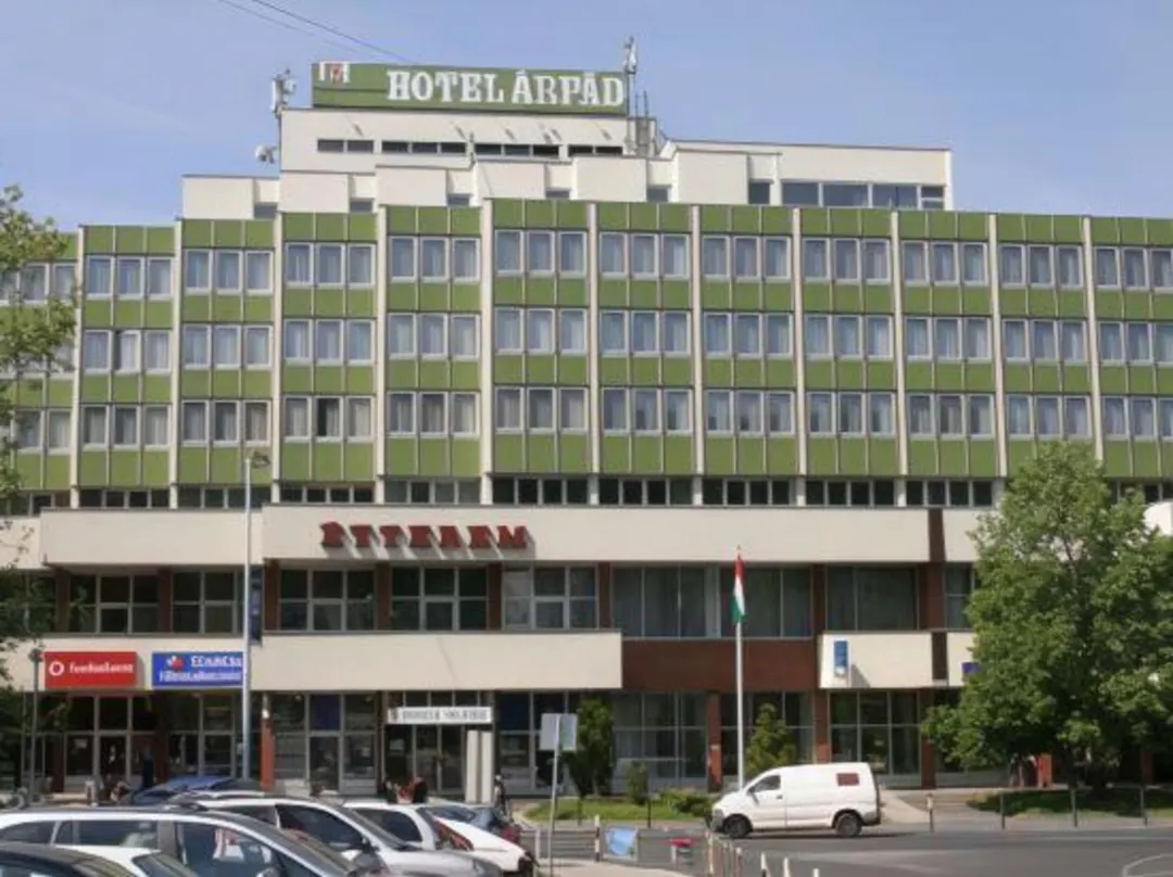 Hotel ÁRpád - Tata