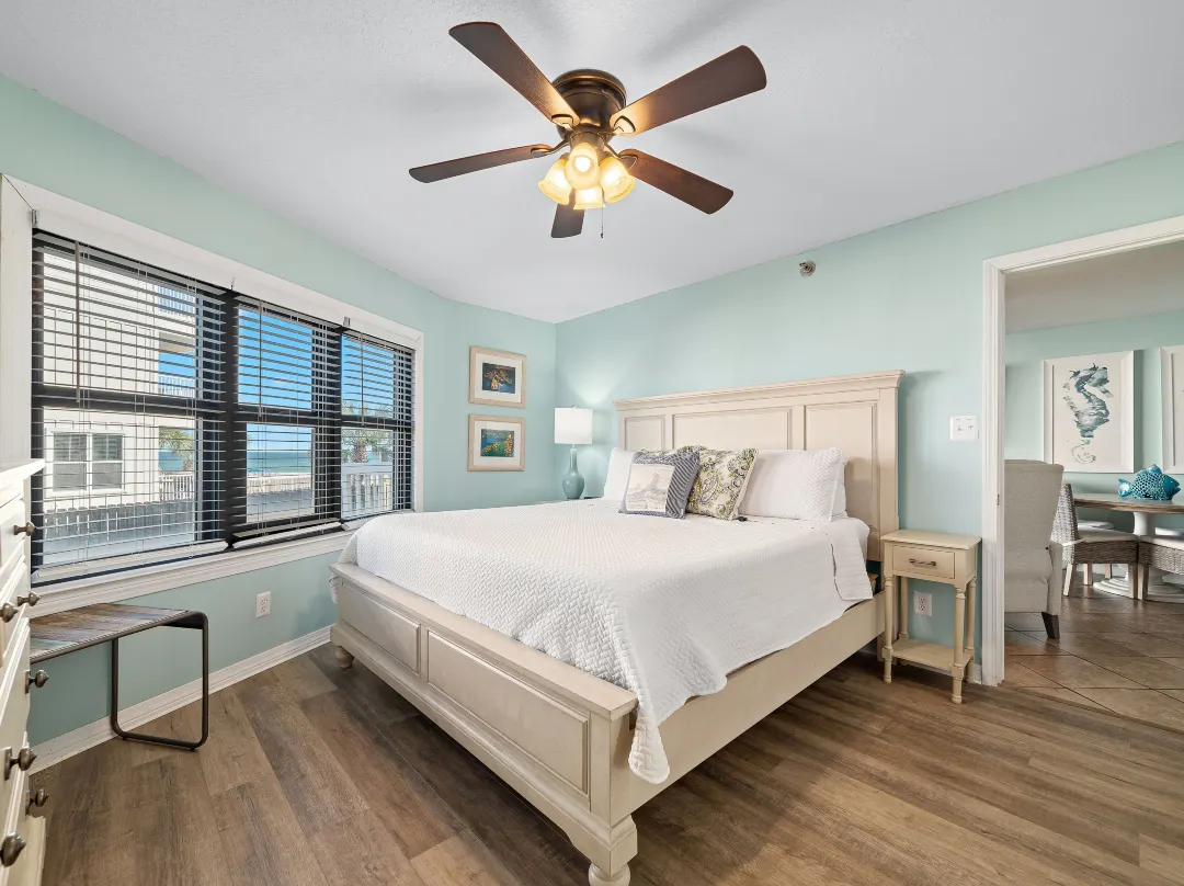 Direct Beach Access And Indoor Outdoor Pools - Stunning Coastal Escape - Orange Beach, AL