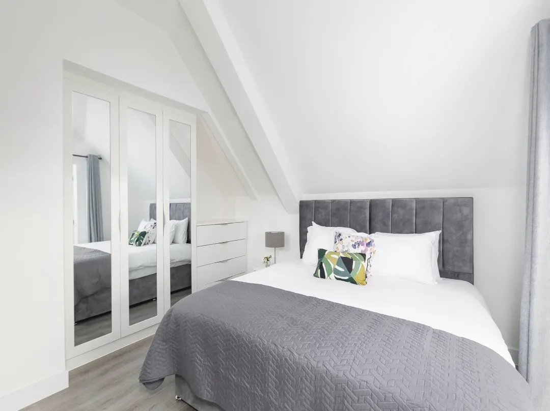 Skyvillion -Vineyard Court- Enfield 1bed With Balcony - Enfield