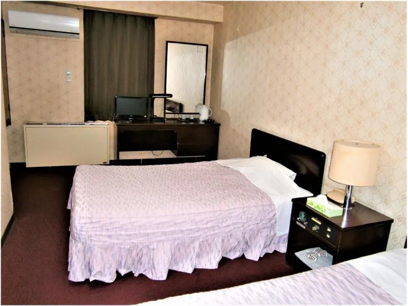 Hotel Sunshine Eight - Nagano