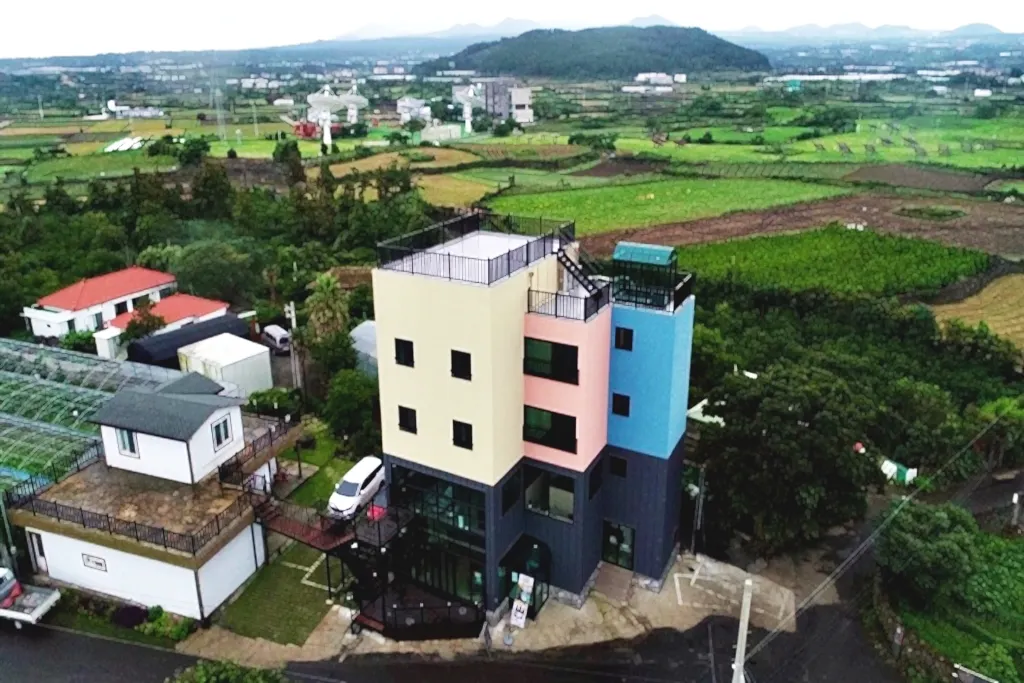 Jeju Compostela Stay - Csedzsu