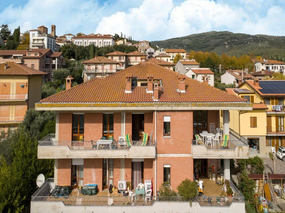 Home In Tuoro Sul Trasimeno Near Lago Trasimeno - Umbria