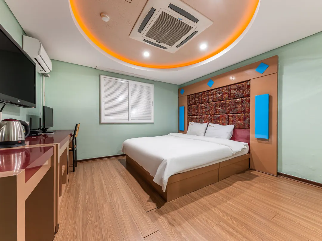 Seosan Green Hotel 그린호텔) - Inczhon