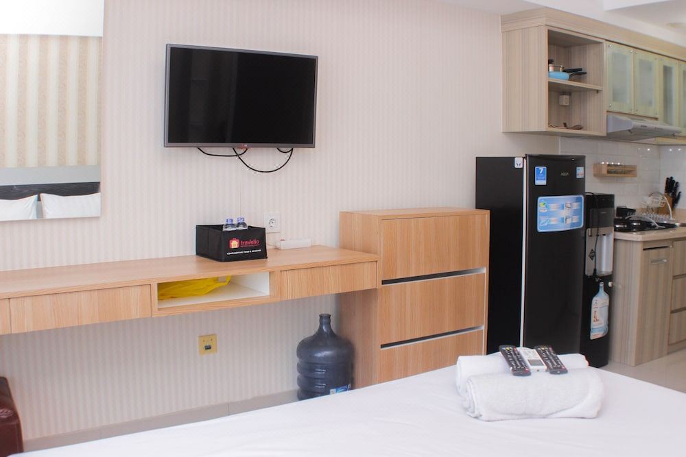 Warm And Homey Studio Apartment At Springlake Summarecon Bekasi - Bekasi