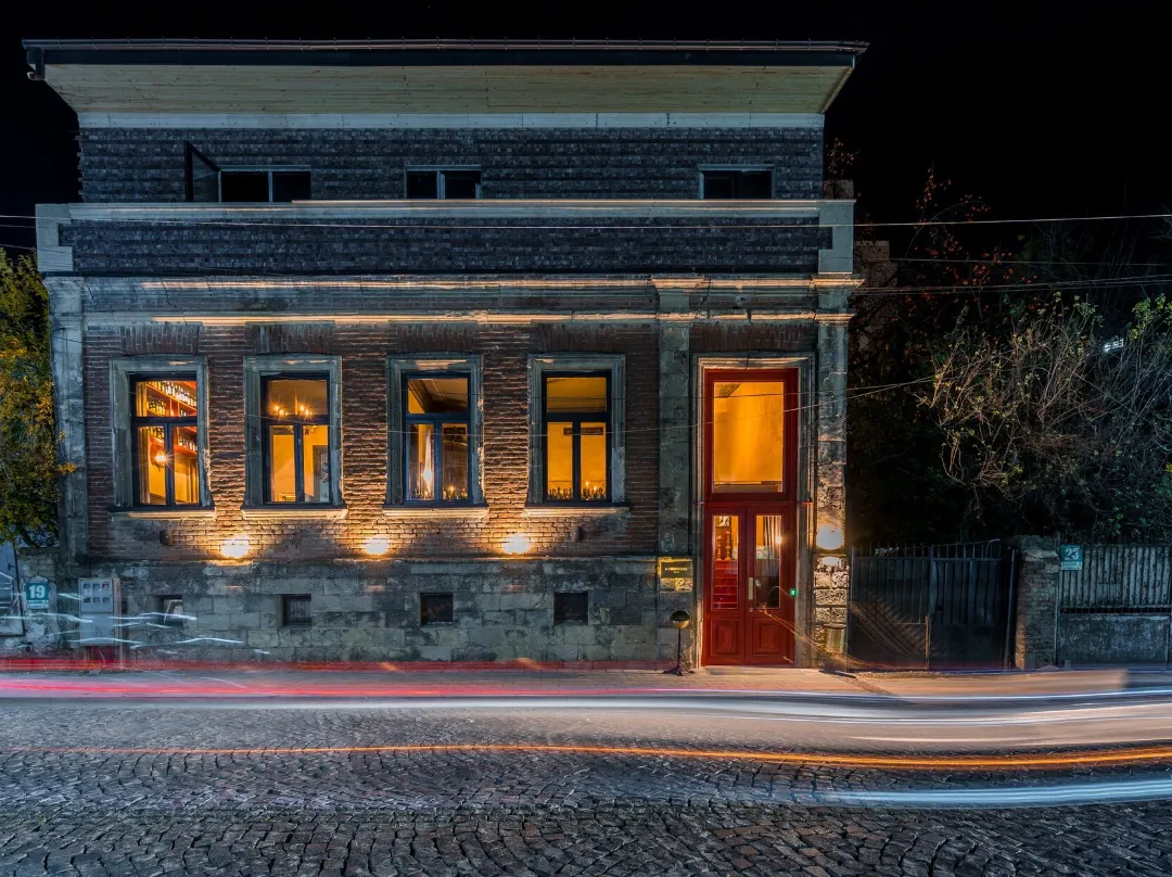 Communal Hotel Kutaisi - Kutaisi