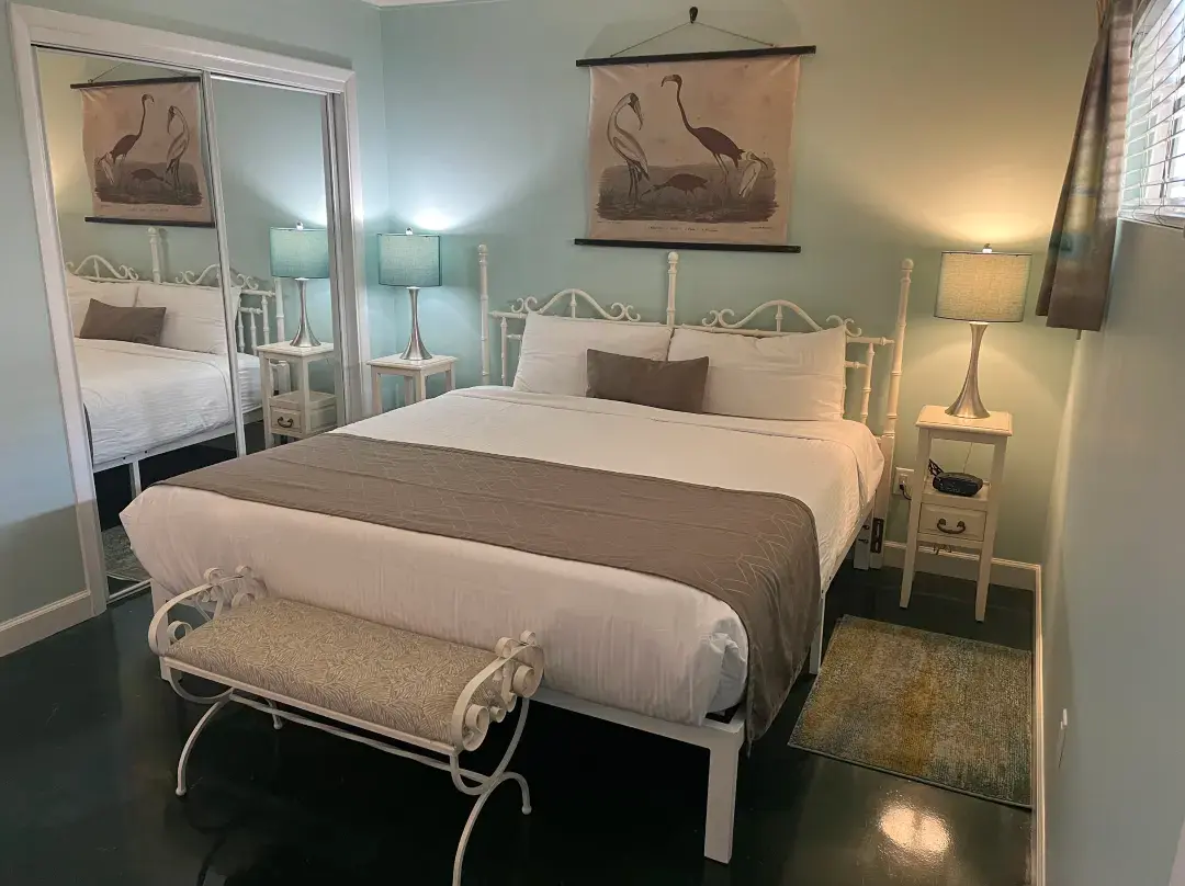 Private Balcony And Convenient Amenities - Coastal Chic - Wrightsville Beach, NC