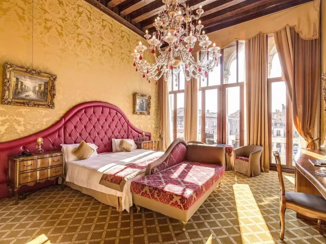 Pesaro Palace - Venice