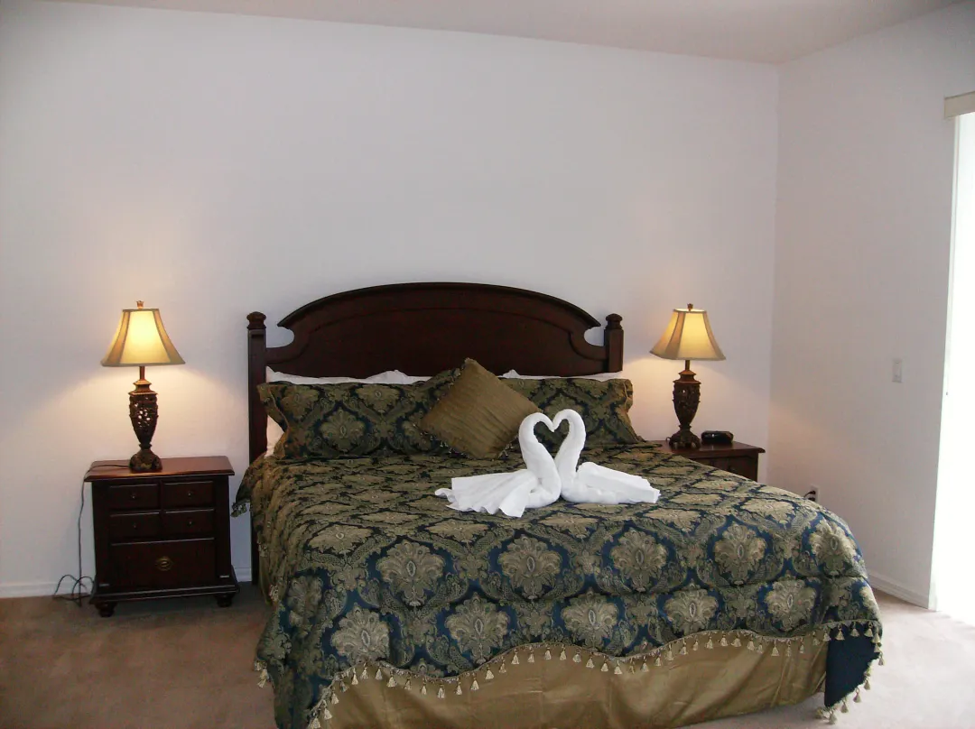 4 Bedroom Budget Home With Private Pool - Haines City, FL