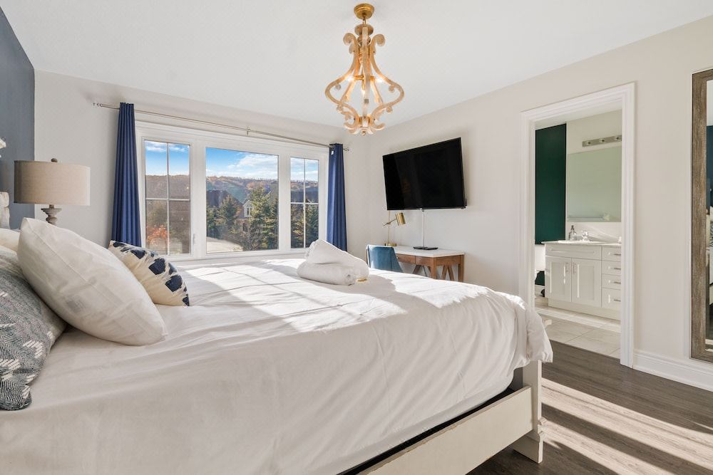 Historic Snowbridge Townhomes - The Blue Mountains