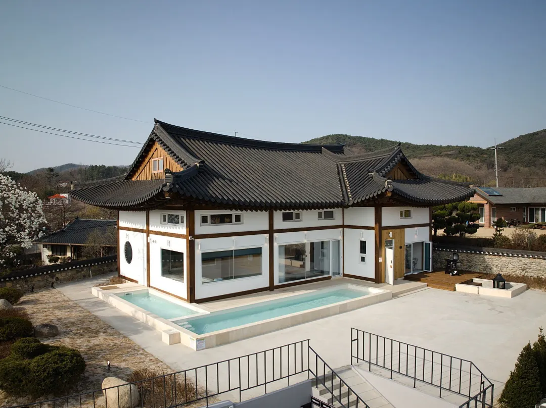 Gyeongju Raum Thehanok Poolvilla - 慶州市