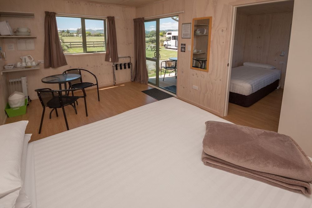 Martinborough Top 10 Holiday Park - Wairarapa