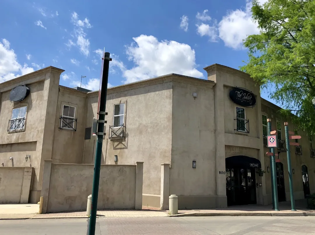 The Juliet Hotel - Lafayette, LA
