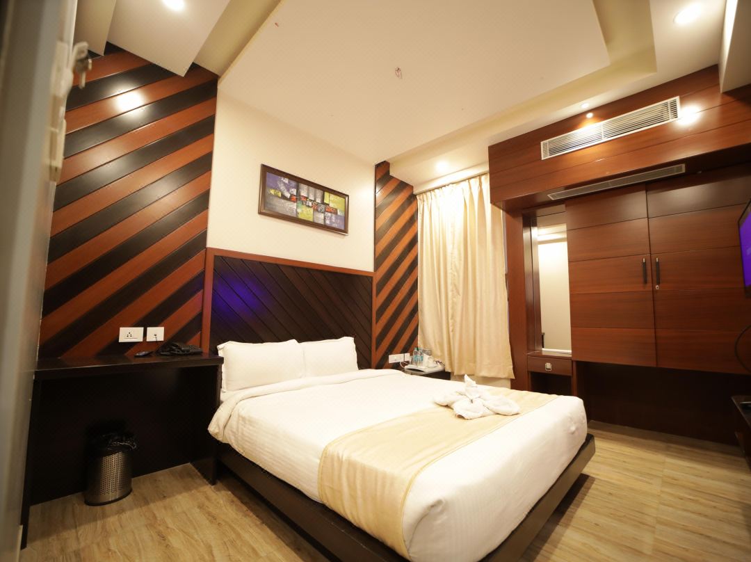 Palm Bliss International Hotel - Patna