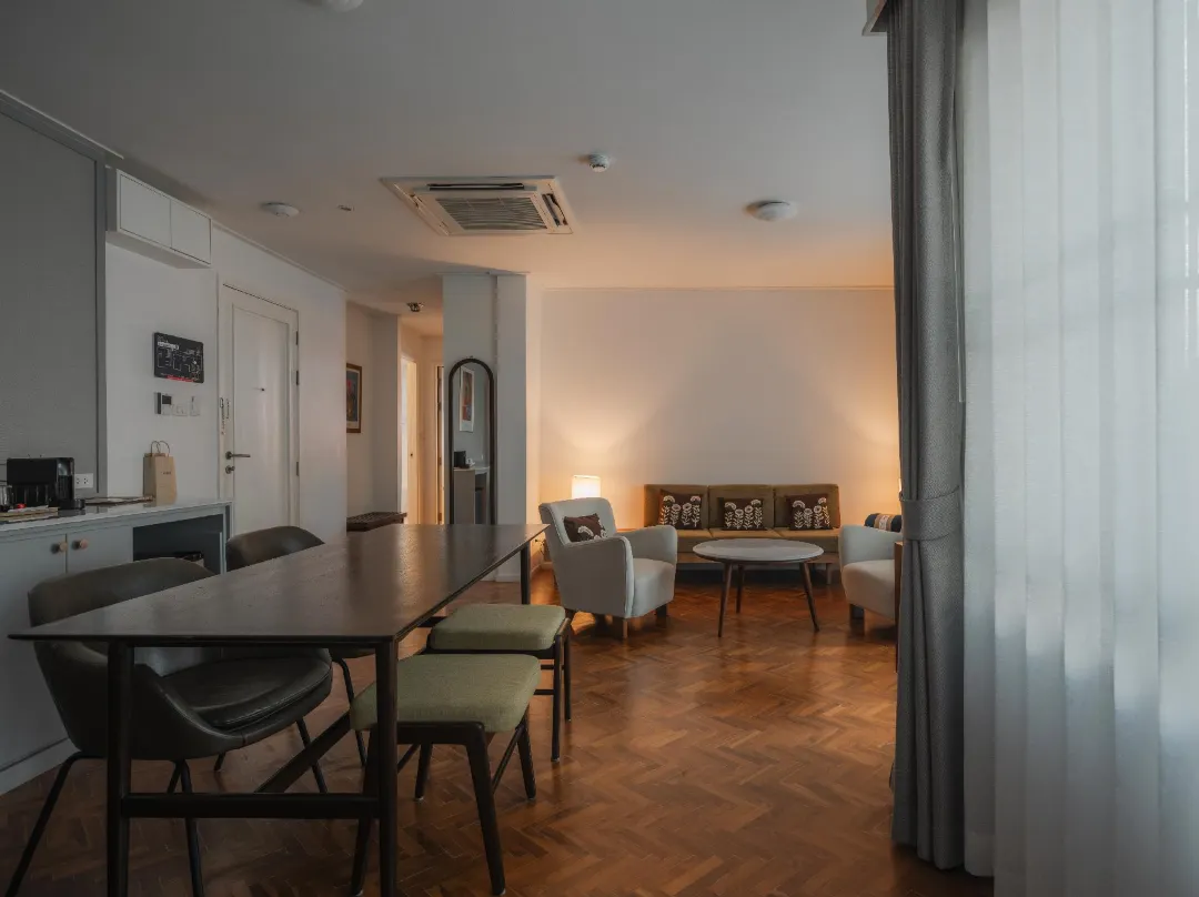 Hotel Baanrincome - Chiang Mai