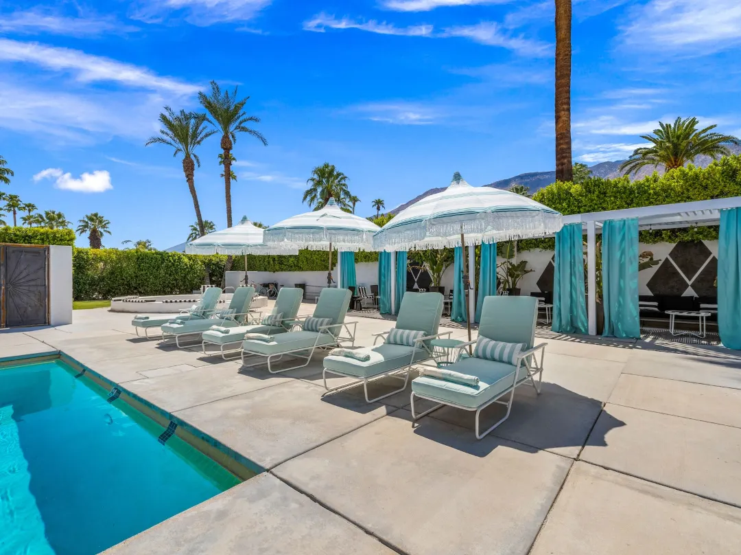 The Velvet Rope - Palm Springs, CA