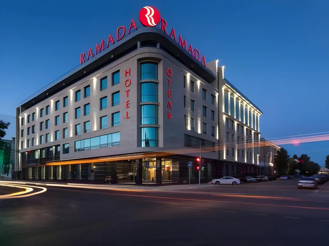 Ramada By Wyndham Kazan City Centre Hotel - Kazan
