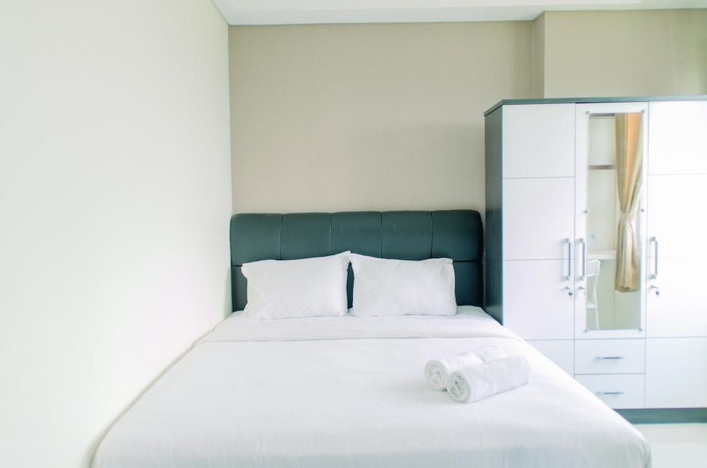 Minimalist And Cozy Living Studio Apartment At B Residence - Tangerang Selatan