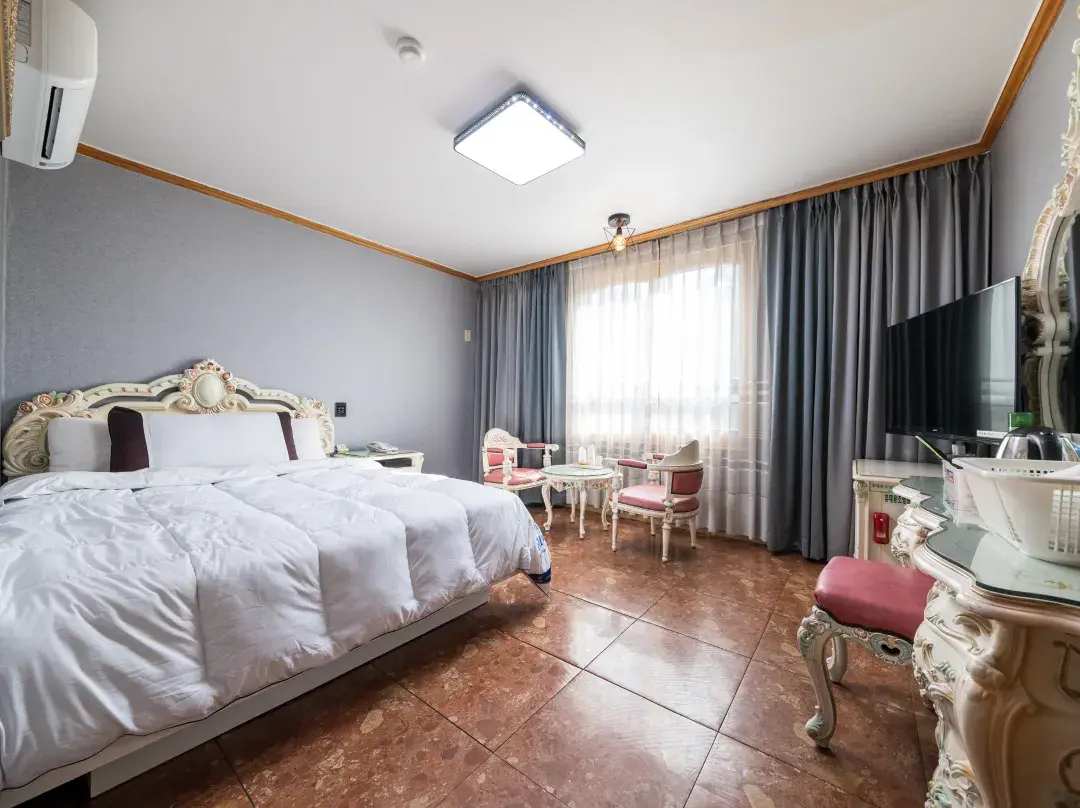 Yangju Gallery Hotel - Paju-si